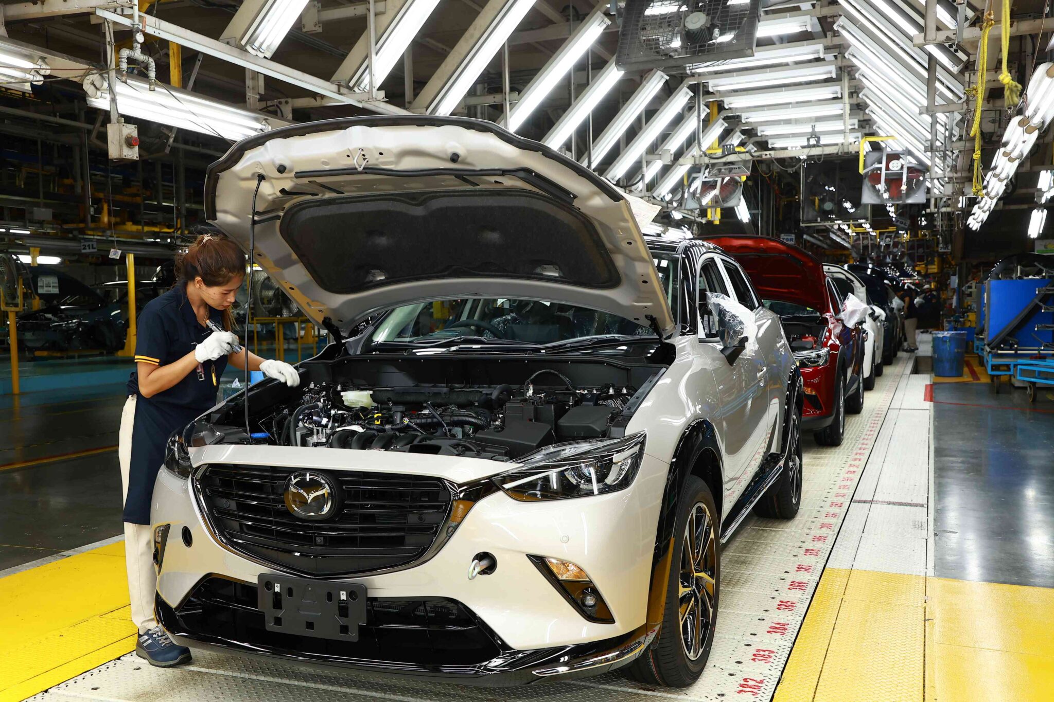 Mazda to invest $150 million for hybrid and EV production in Thailand ...